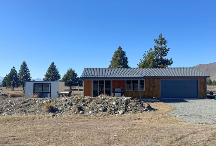 Our Twizel Weekender By The Lake - Twizel