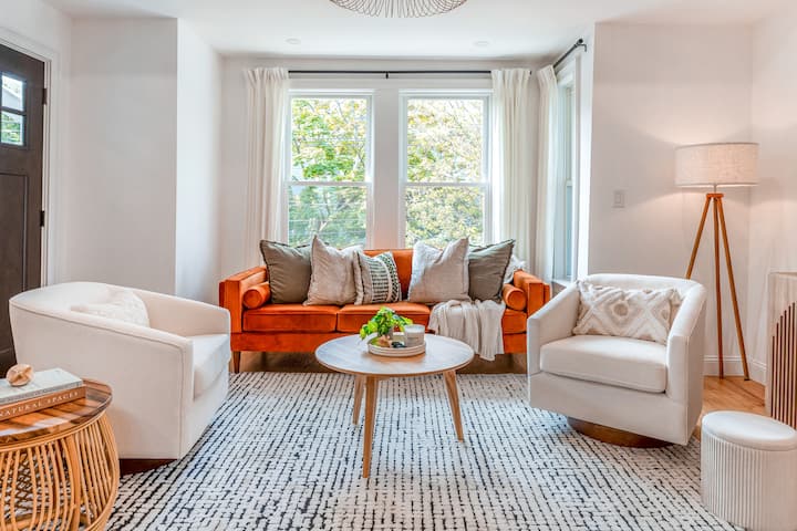 Luxurious Condo Close To Harvard, T | Brand New - Boston, MA