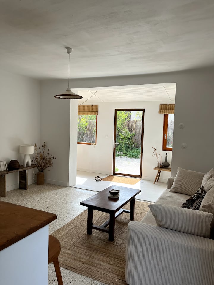 Petite Maison Provençale Au Coeur Du Luberon - Banon