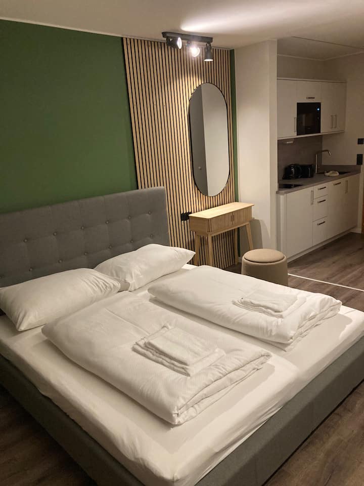 Cozy Alpine Room | Self-check-in Zell Am See - Maishofen