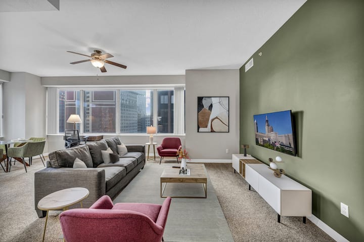 Skytower 2bd | Free Parking | Downtown | Gym - Cleveland, OH