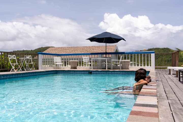 Suite #3: Silas's Den - Saint Kitts and Nevis