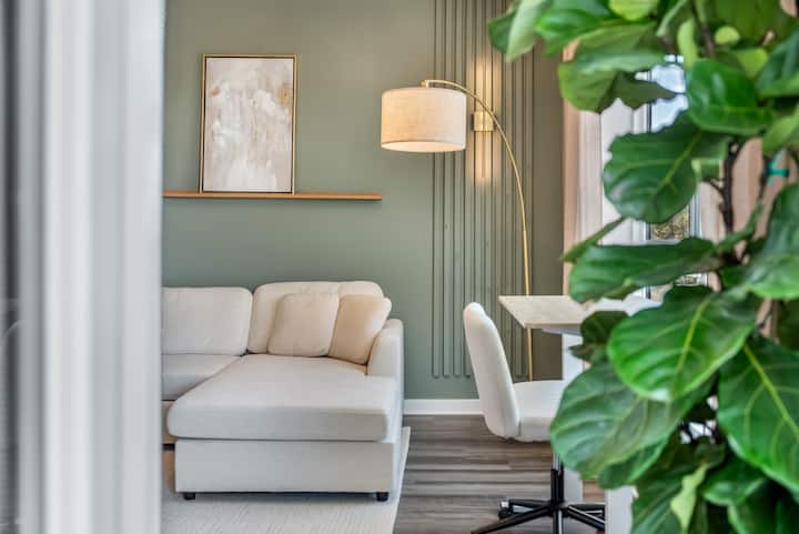 The Emerald® Luxury 2br In Irvine W/ Gym, Pool - Irvine, CA