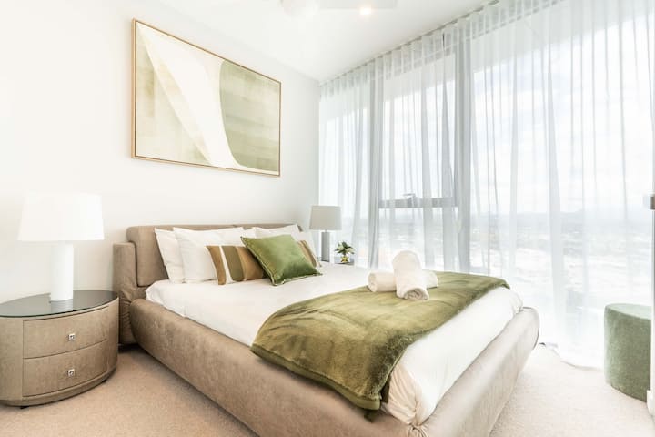 Luxurious Sunset 1br, Best Facilities + Location - Gold Coast