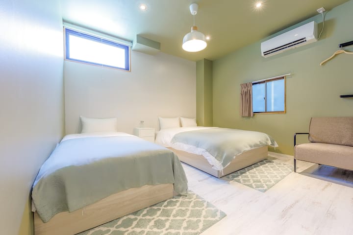 上野/浅草/秋葉原へアクセスすぐ！ファミリー、グループにおすすめ！ 無料駐車場/下谷1f - Ueno