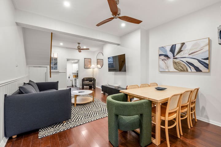 2-bedroom Home In Pyrmont With Private Garage - Sydney