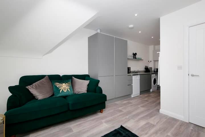 Bournecoast: Modern Flat Near Sandy Beach -Fm10678 - Boscombe