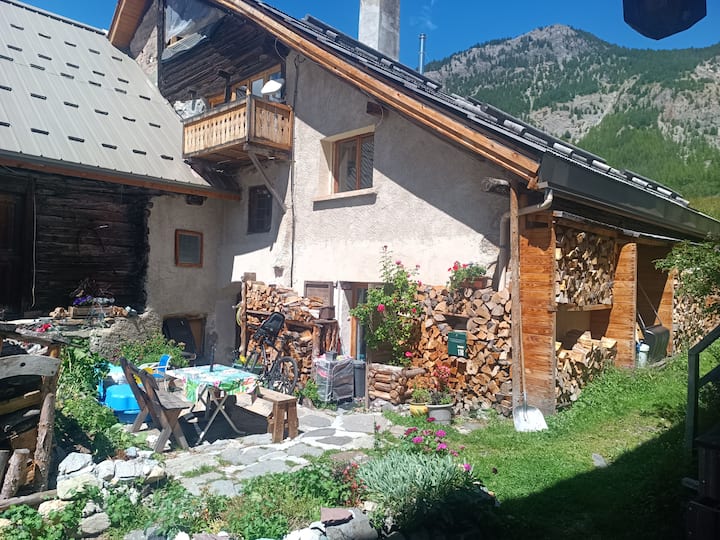 Le Cocon De Ville Basse - Névache