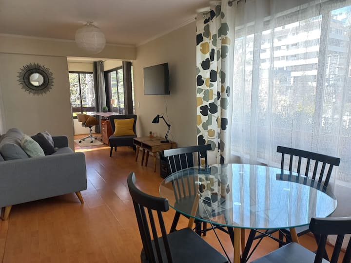 Dpto Entero 2 Dormitorios 1 Baño Barrio El Golf - Las Condes