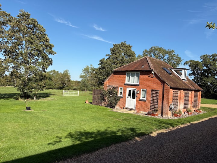 Moo Cottage, Yoxford, Ip17 3hq - Saxmundham