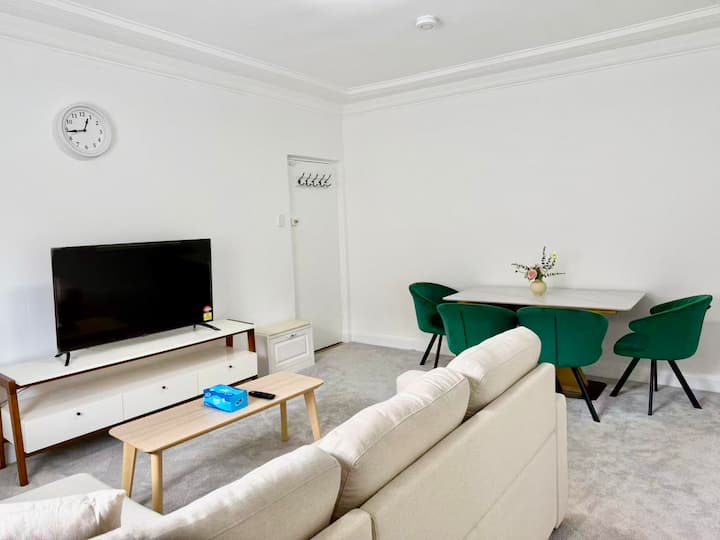 Stylish Retreat In The Heart Of Coogee - Randwick