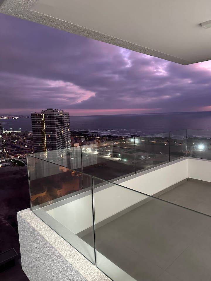 Hogar Temporal Vista Al Mar Con Estacionamiento - Antofagasta