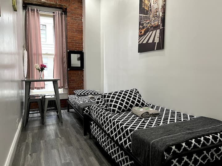 Private Apartment 738 | Shared Bathroom - Manhattan, NY