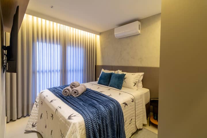 Apto Pássaros | Hub | A/c+wifi+piscina - Goiânia