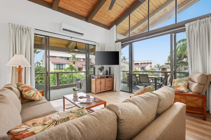 Oceanfront Complex - 2bdrm/2bath With Loft - New! - Kahalu’u Beach Park