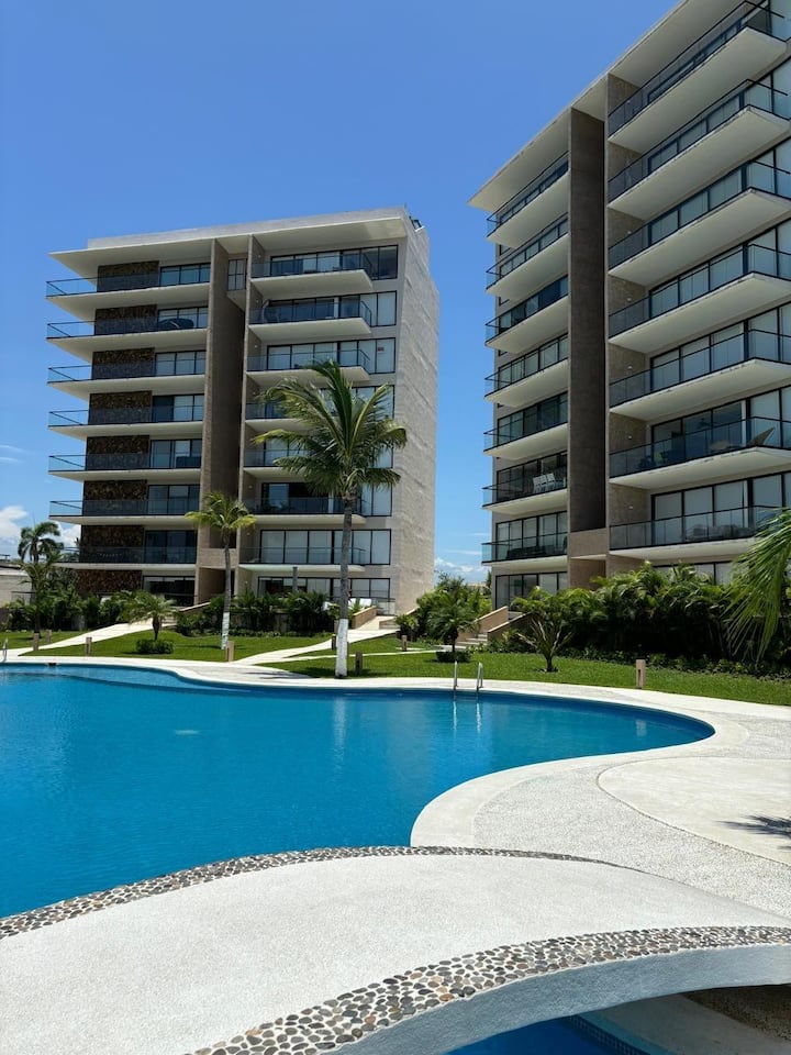 Cerca Expo Mundo Imperial Dept 3 Recama_parking - Acapulco