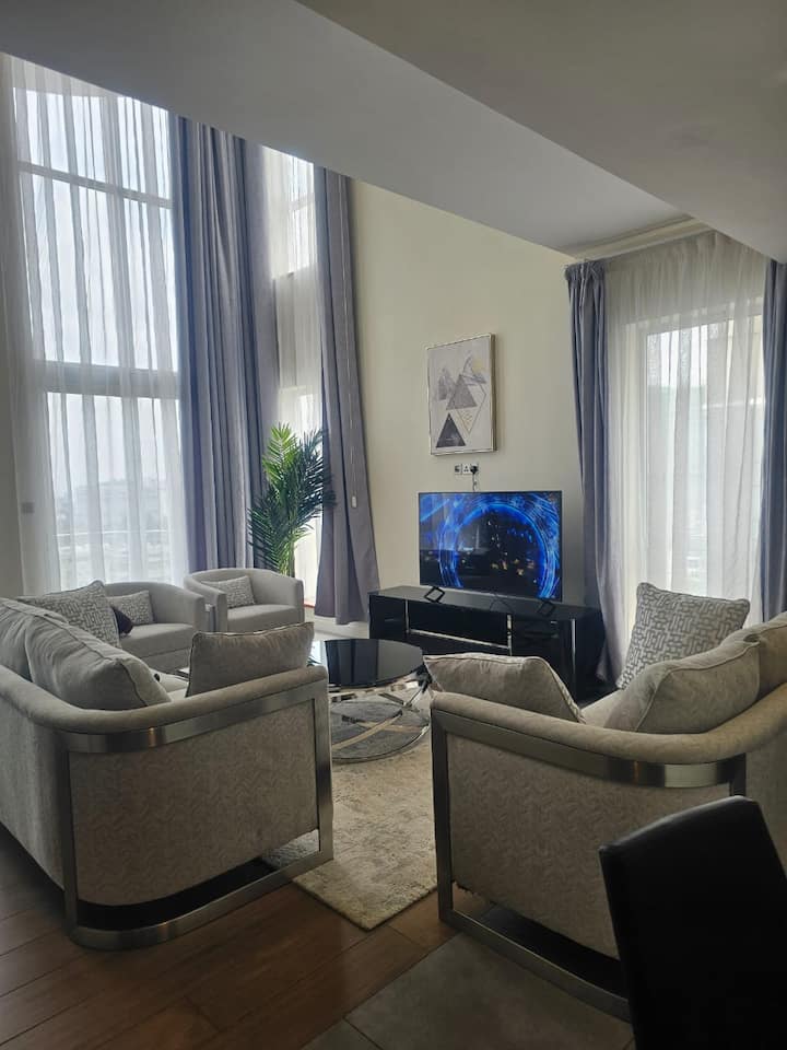 Capital M Opulent View 3br Penthouse By Bednbeyond - Kenya