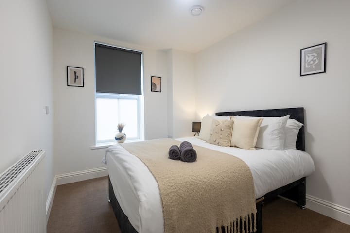 Chic Modern En Suite Room With Shared Kitchen - Derby