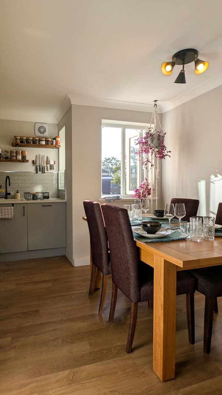 Cosy & Peaceful By The Park - Central London