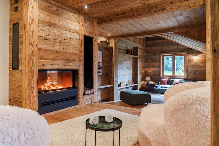 Chalet Avec Mazot Traditionnel Manigod - Manigod