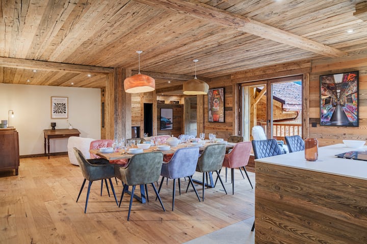 Chalet Avec Mazot Traditionnel Manigod - Manigod