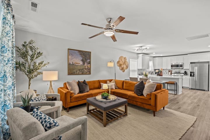 Modern 4br Retreat Near Downtown Concord - Concord, NC