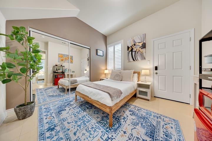 Disney Retreat • Cozy 2br Guest Suite • Oc & Beach - Orange County, CA