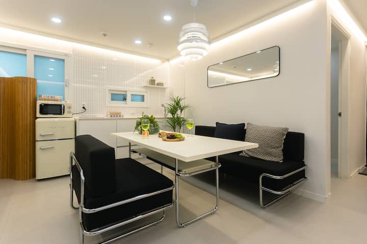 (할인)성수 건대 잠실 Kspo /3룸/무료주차/짐보관/강남/경복궁/ddp/명동/홍대 - Seoul