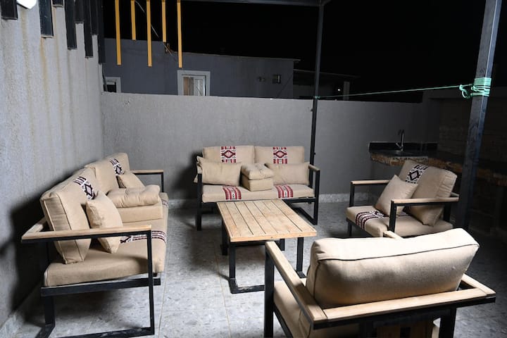 N18 غرفتين وصالة في العقيق - Riyadh