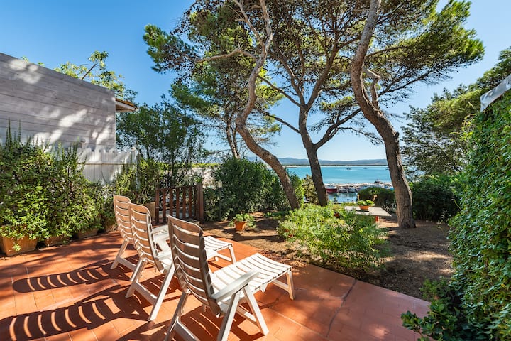 Villa Fronte Mare Al Porticciolo - Sant'Anna Arresi