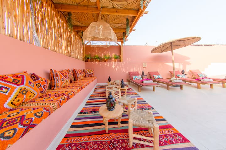 Riad Dahab 
Exclusive I Rooftop I Piscine I Hammam - Marrakech