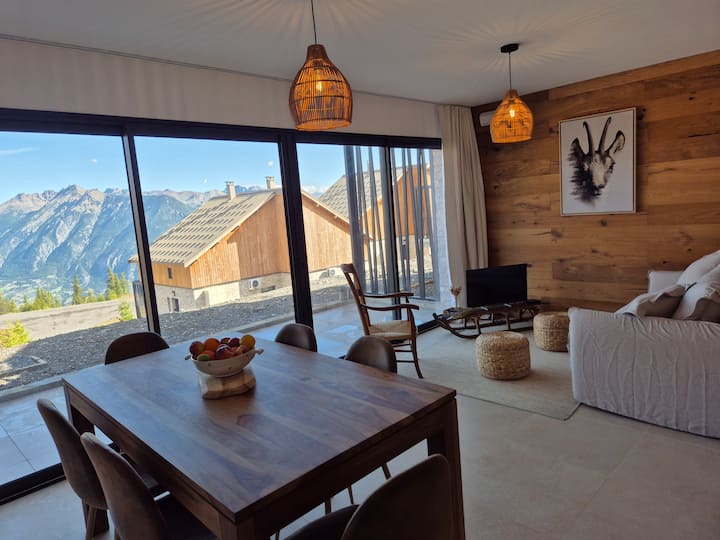 Chalet Triana : 5/7 Pers - 2 Prkgs - Pied Pistes - Risoul