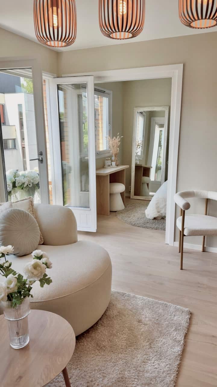 Stylish Newly Renovated Apartment In Central Oslo - Oslo