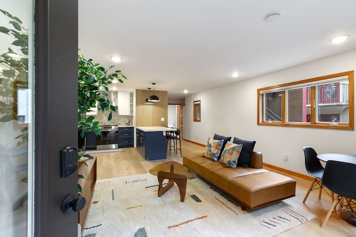 Modern 3 Beds W/ Parking – Steps To Cal Northside - Berkeley, CA