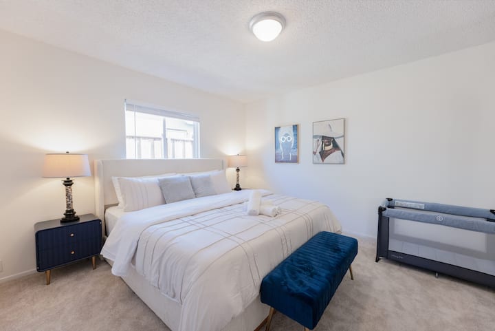 10-person Urban Getaway – Prime Central Location - San Jose, CA