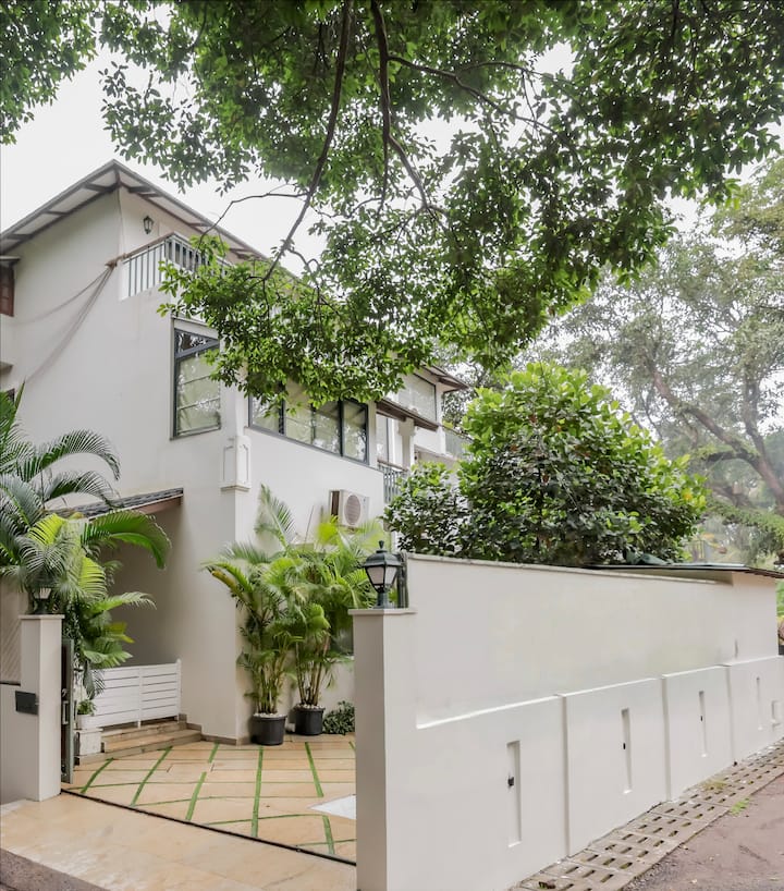 Luxury 4br Villa – Steps From Anjuna Hotspots - Anjuna