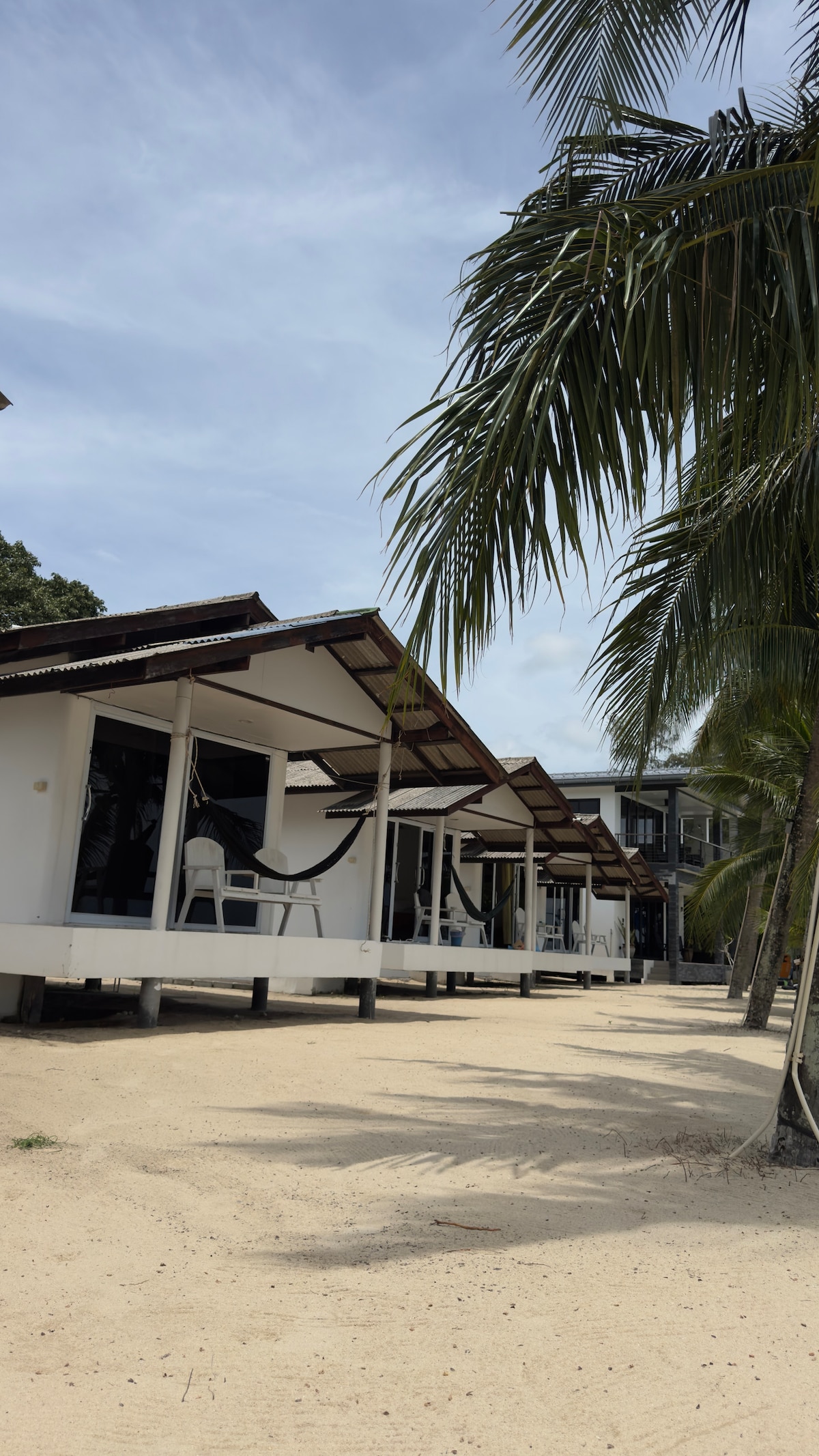 Mac's Bay Resort - Bungalow frente a la playa #5 - Hoteles en renta en ...
