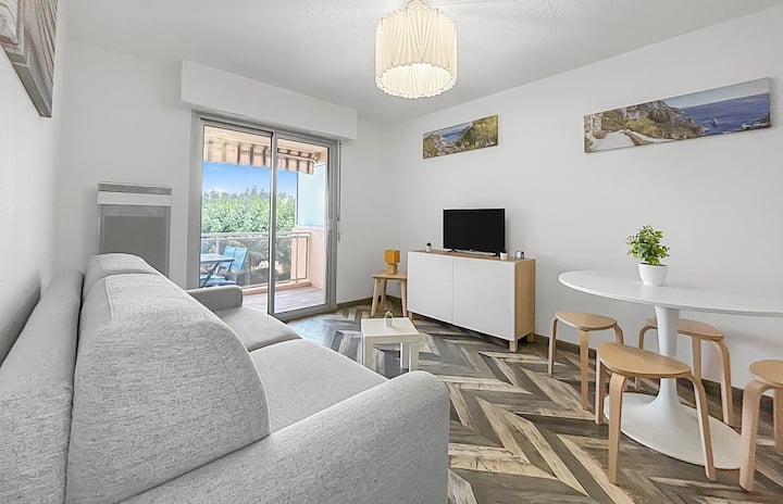 Studio Cosy Avec Terrasse Et Vue Mer - Bandol