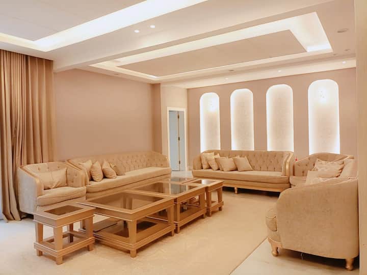 Luxury Villa In Northern Riyadh - Riad