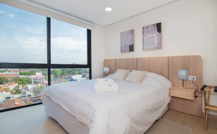 Great Location | Gym, Pool & City Views | 200 Mbps - Paraguay