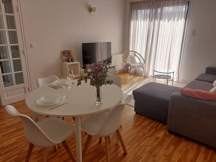 2 Pièces | Parking | Proche Paris La Défense - Suresnes