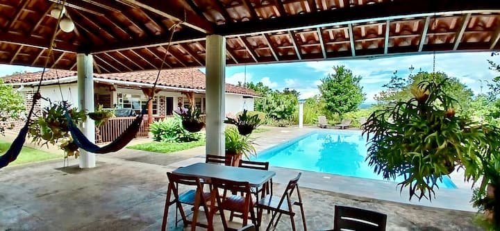 Finca La Alegría-refugio De Descanso Para Familias - Quindío