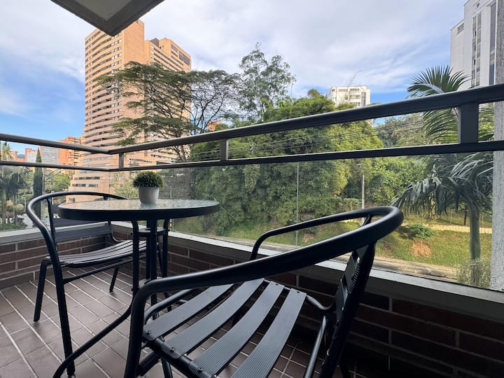 New Apt In Medellin El Tesoro | 2br+pool+gym+pking - Medellín