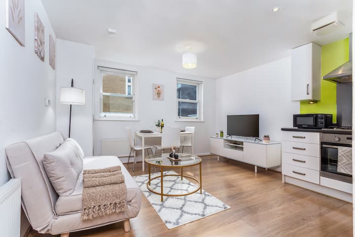 Stylish Home | Heart Of King’s Cross & St Pancras - United Kingdom
