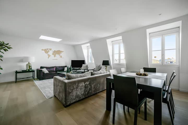 Large, Bright, Quiet With A.c. Apt – Eiffel Tour - Tour Eiffel - Paris