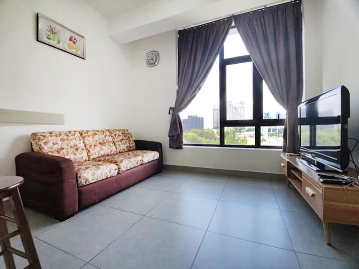 Aura Suite~kanvas I Wi-fi I Netflix I Relax - Cyberjaya