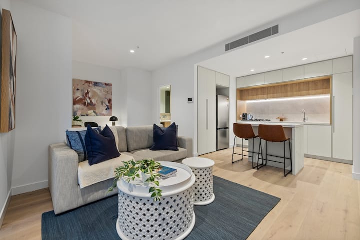 Spacious City Retreat With Study - Australia