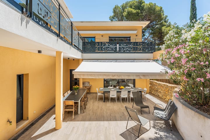 Appartement-terrase Spacieux Entre Pins Et Mer - Cassis