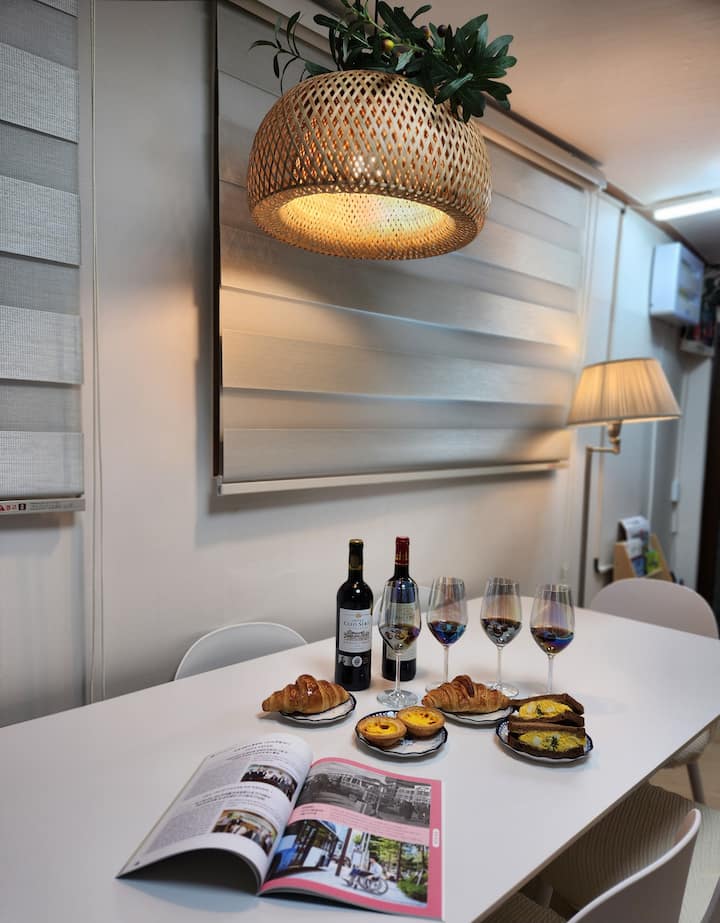 24시 셀프 체크인/3룸/퀸4/최대8인/얼음정수기/비데/종로/동묘역/명동/동대문/가족/단체 - Seoul