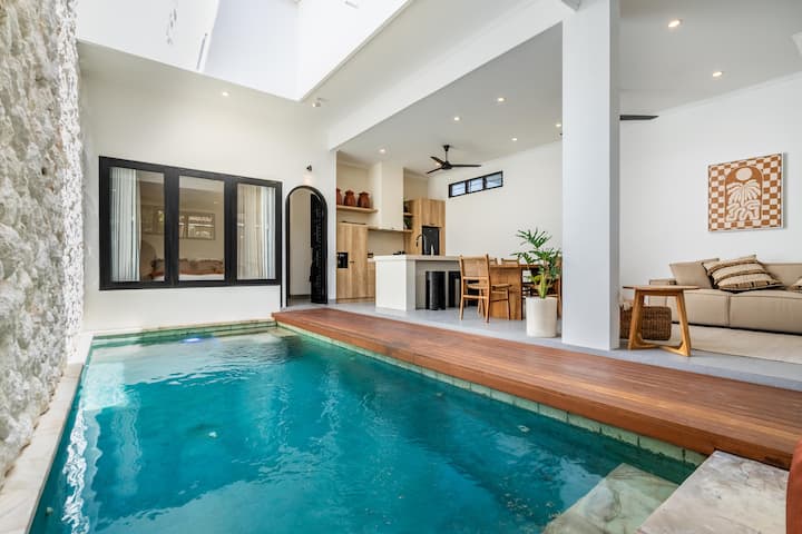 Genshai Modern 3br Pool Villa, 5 Min Walk To Beach - Sanur